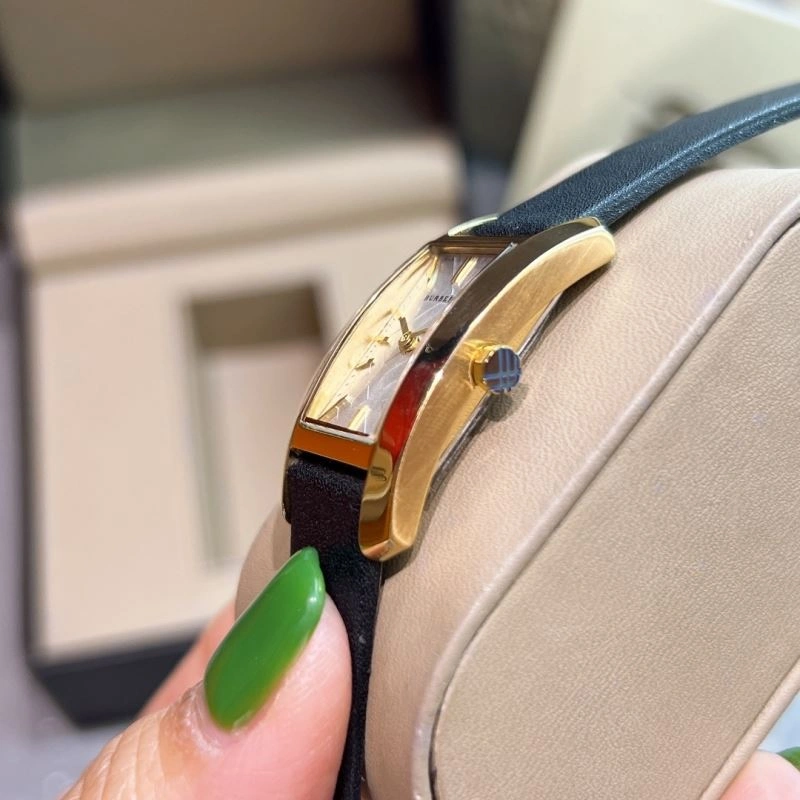 Top mirror BURBERRY Watches