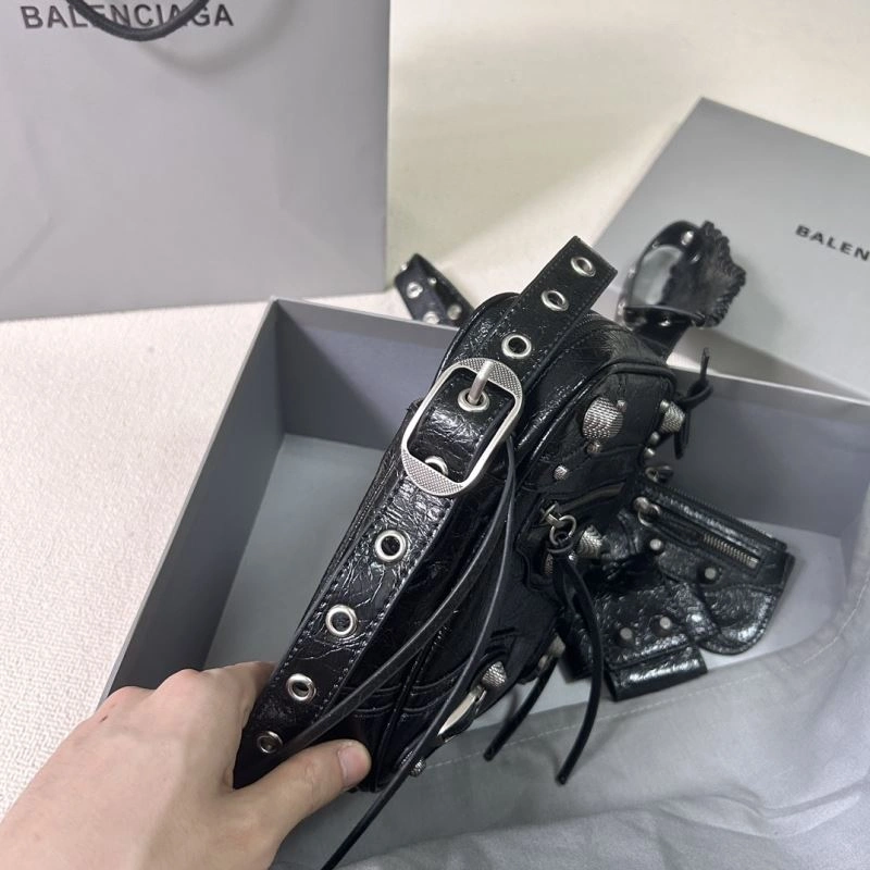 Mirror quality Balencia Le Cagole Distressed Silver Motorcycle Phone Bag - Black