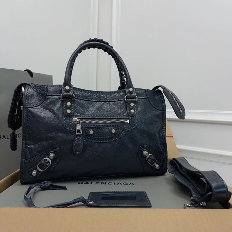 Balenciaga  Classic Gold City S D.Pink - Cracked Lambskin Handbag