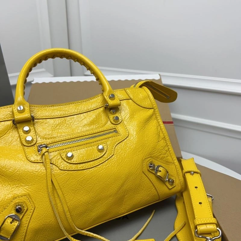 Value-priced Balenciaga  Yellow Crackle Lambskin Classic Gold City Bag - D.Pink