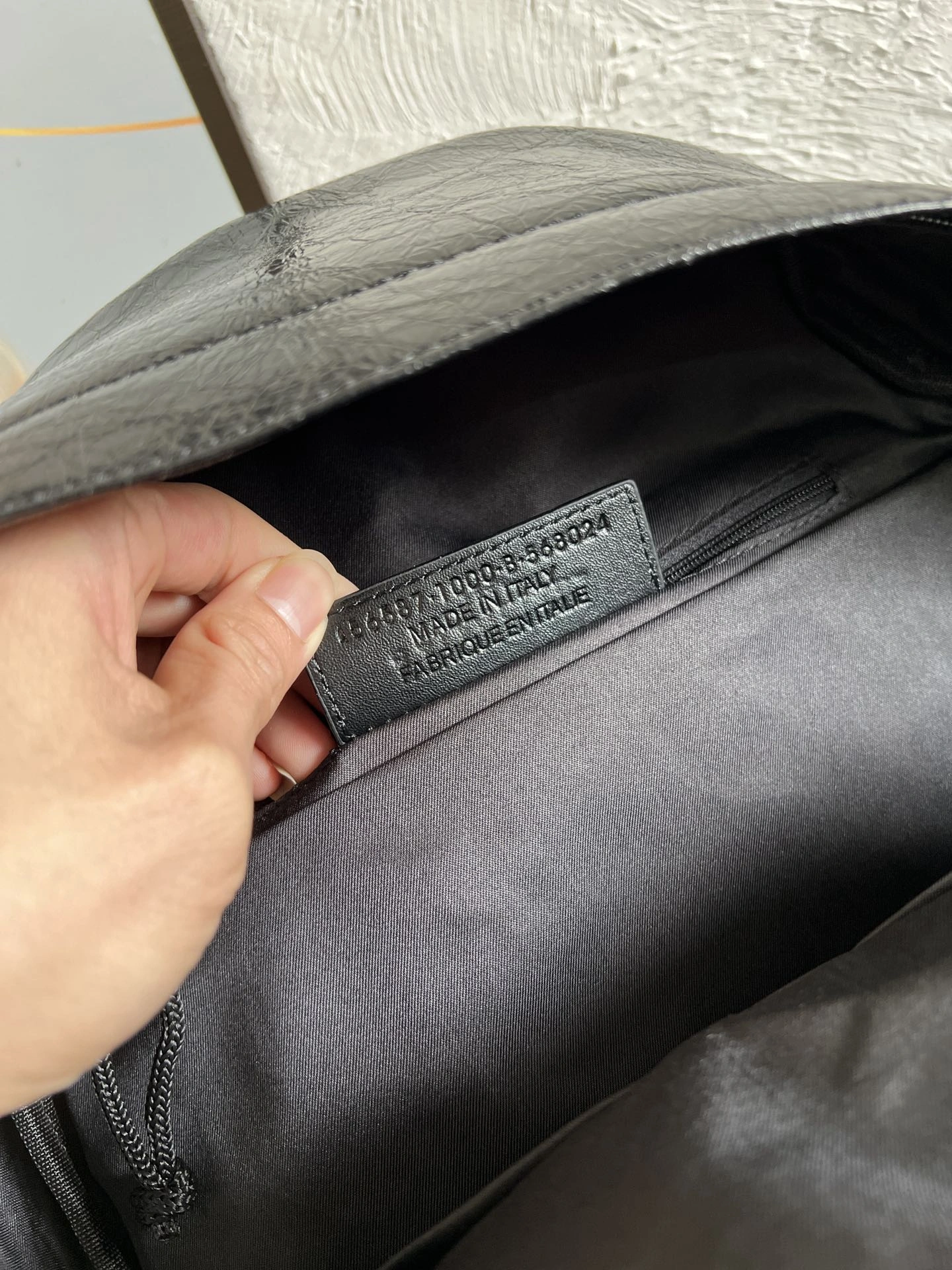 Perfect replica Balenciaga 18SS Calfskin Plain Backpack - Fashionable Travel Essential