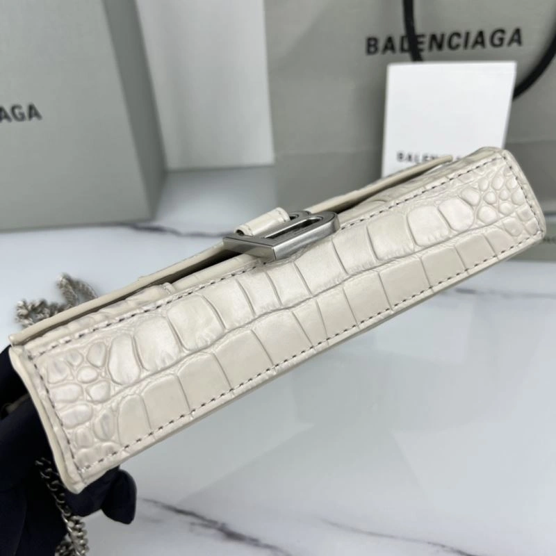 Budget-friendly Balenciaga 19cm Hourglass Chain Crossbody Bag with B-Shaped Pull Tab