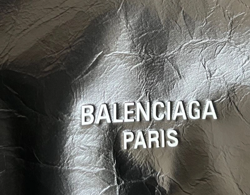 Top mirror Balenciaga 2023 Crush Therbage Large Tote Bag in Calfskin