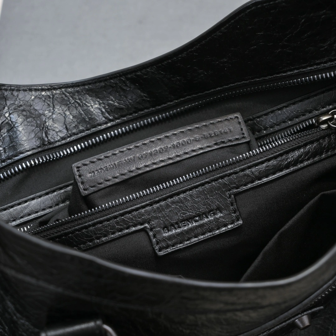 Bargain Balenciaga 2024 Lie City Leather Motorcycle Bag
