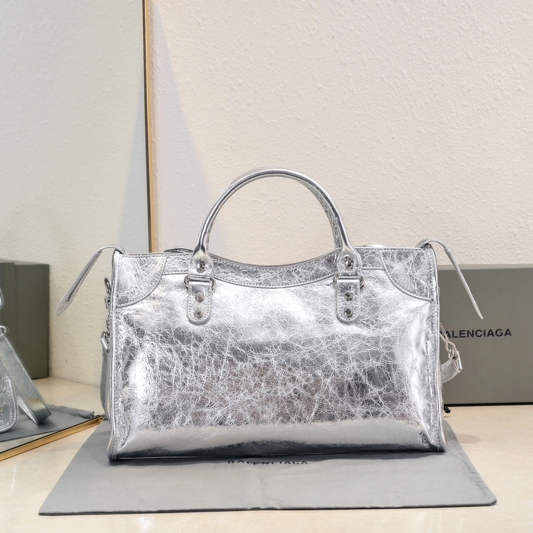 Accurate model Balenciaga 2024 Lie City Studded Motorcycle Bag - Medium Size