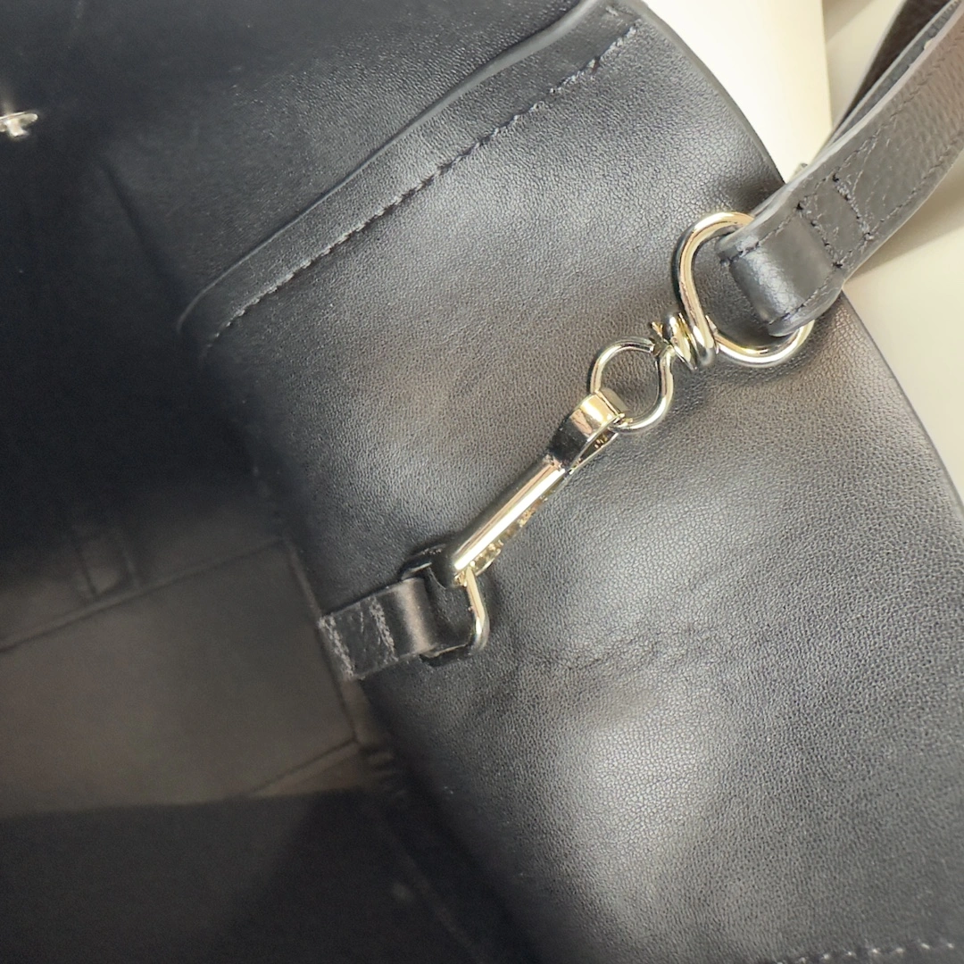 Factory-made Balenciaga 380 Minimalist Italian Calfskin Everyday Tote Bag
