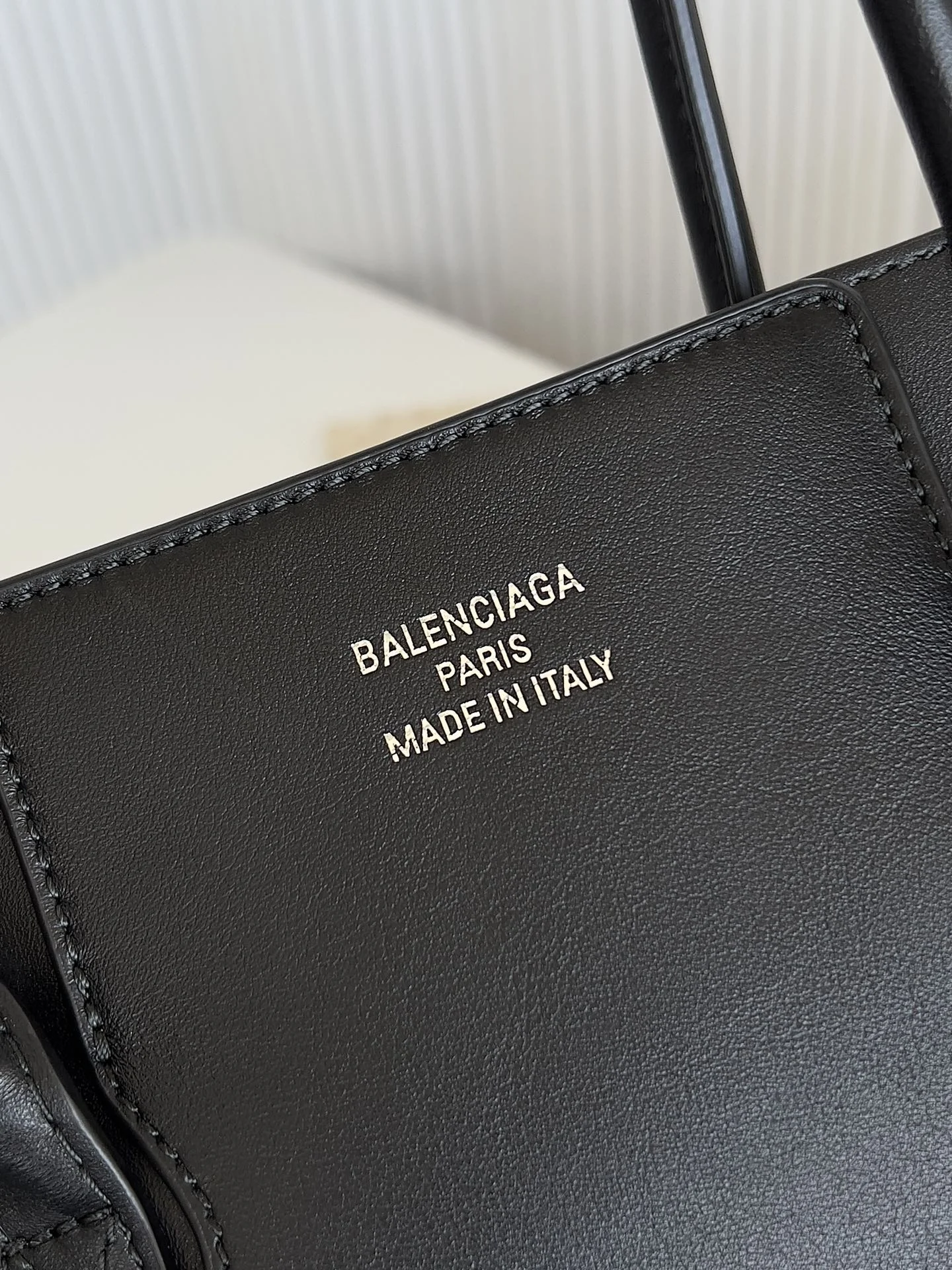 Affordable Balenciaga Air Messenger Bag - Size 35.9x28.9x16 cm C1780