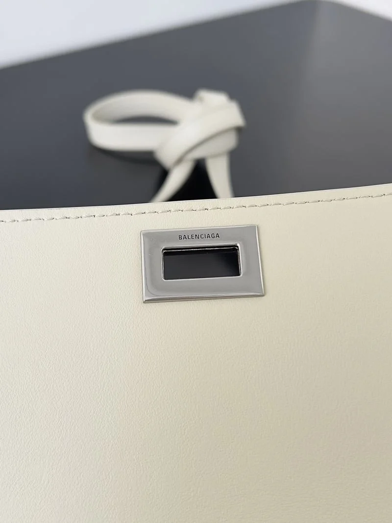 Legit Balenciaga Air Series Soybean Clutch with Detachable Strap