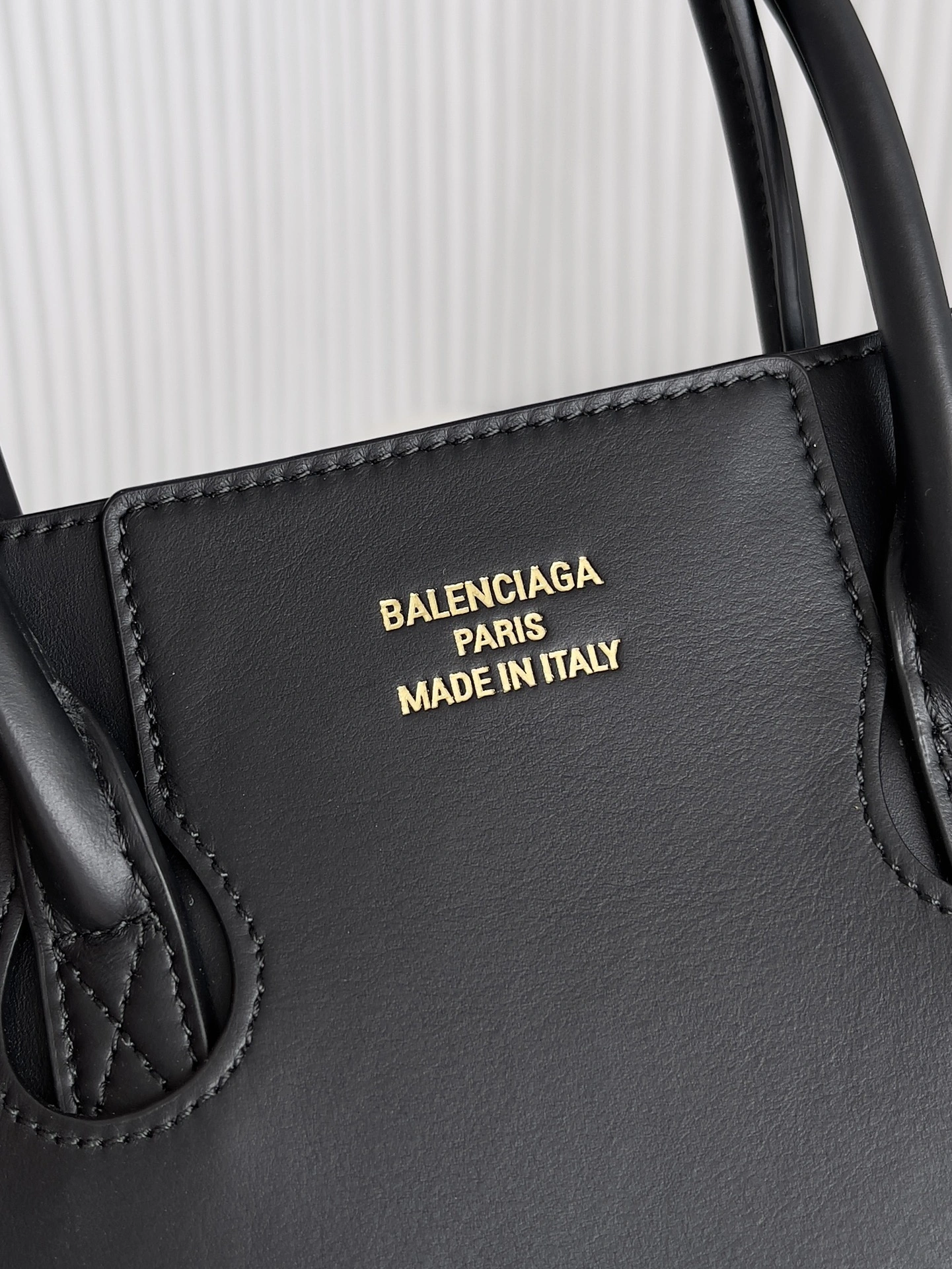 Brand-original Balenciaga Air Small Trumpet Bag - Compact Chic Design