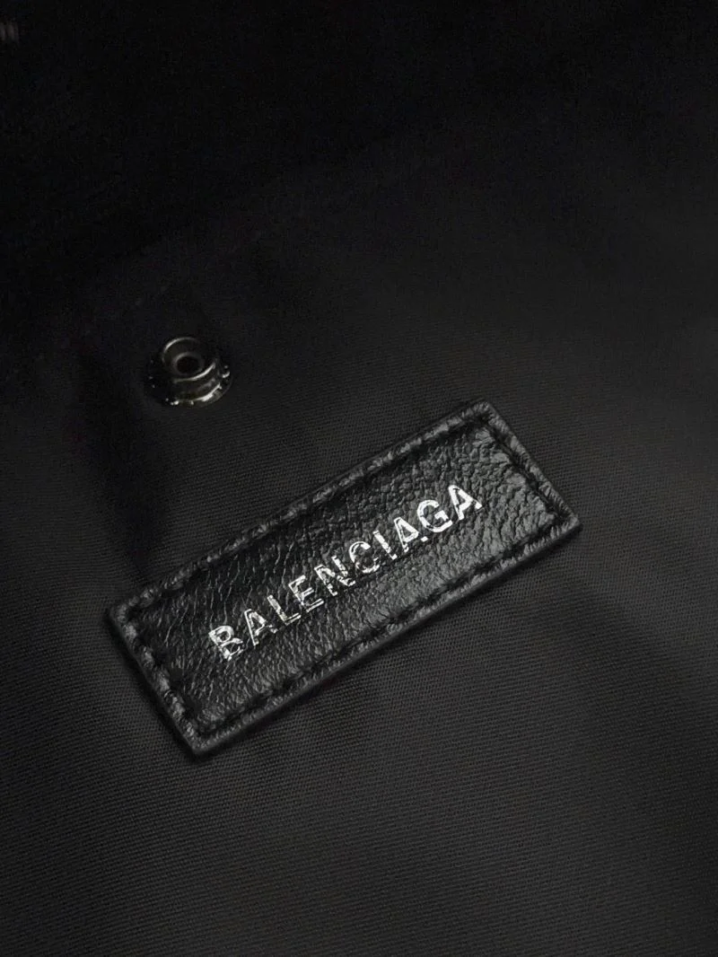 Factory-made Balenciaga Army Black Waterproof Nylon Multi-Use Backpack