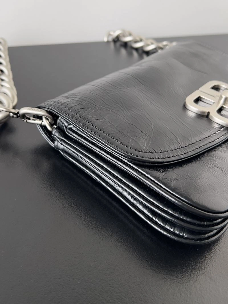 Brand-authenticated Balenciaga BB Solt Peach Lambskin Crossbody Bag 23Fall