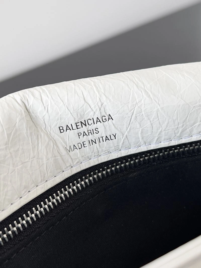 Original Balenciaga BB Solt Peach Lambskin Dream Bag for Fall 2023