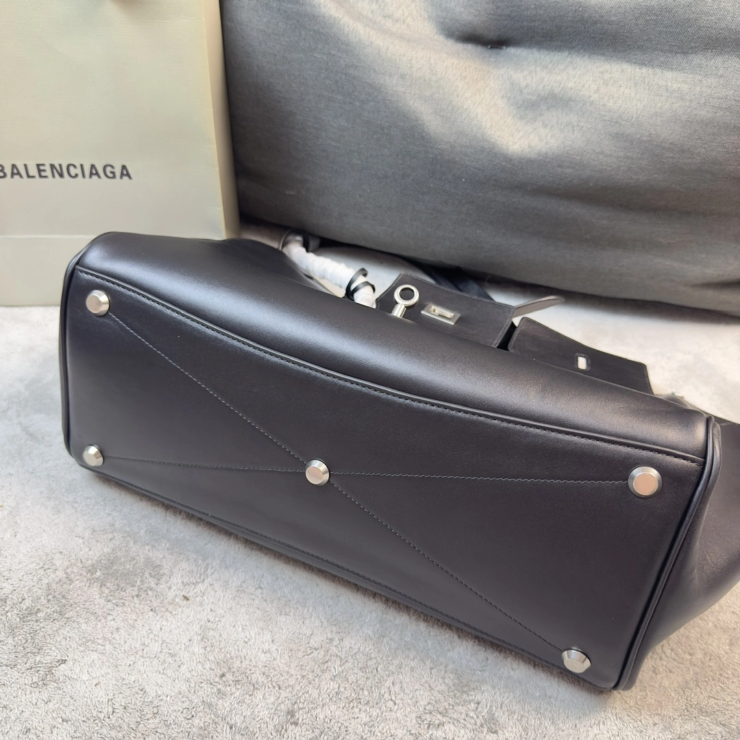 Discounted Balenciaga Bel-Air Oversized Minimalist Calfskin Bag with Iconic Lock