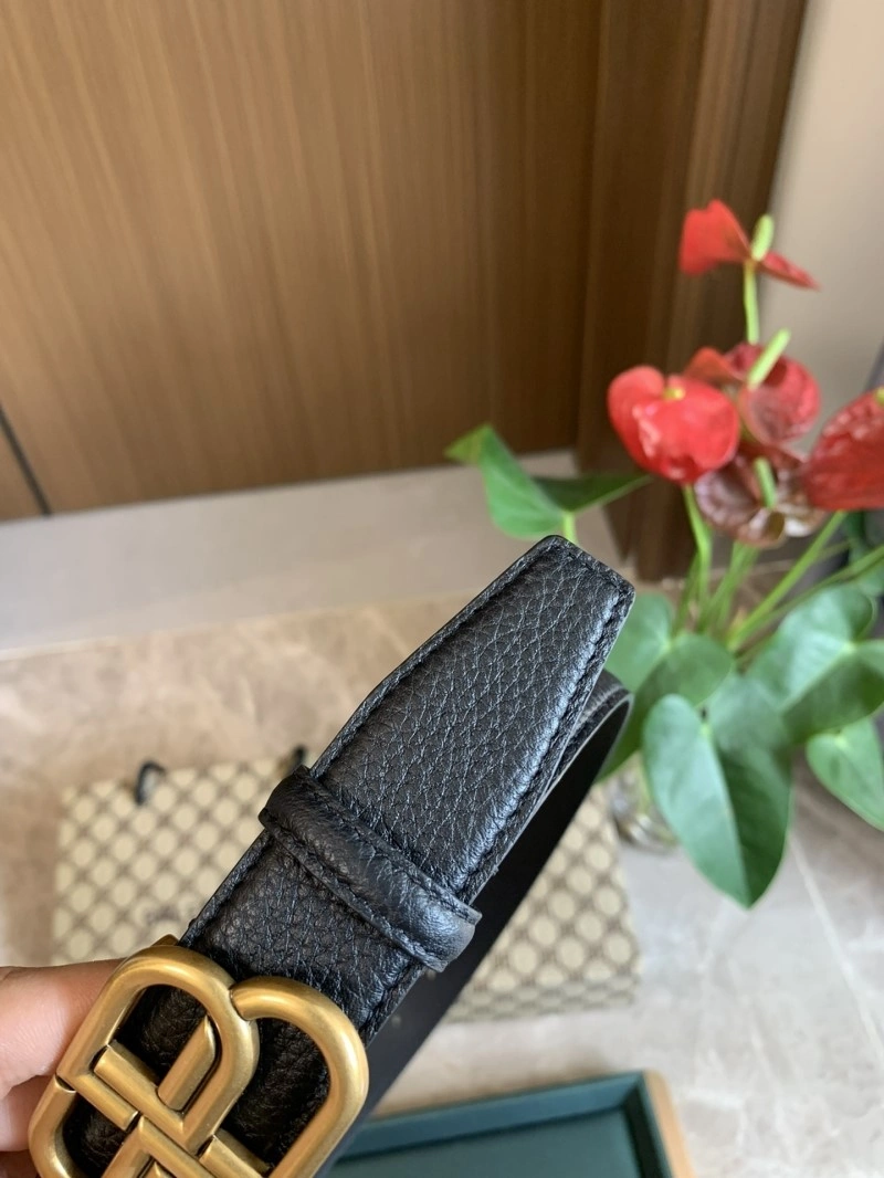 Indistinguishable Balenciaga Belts