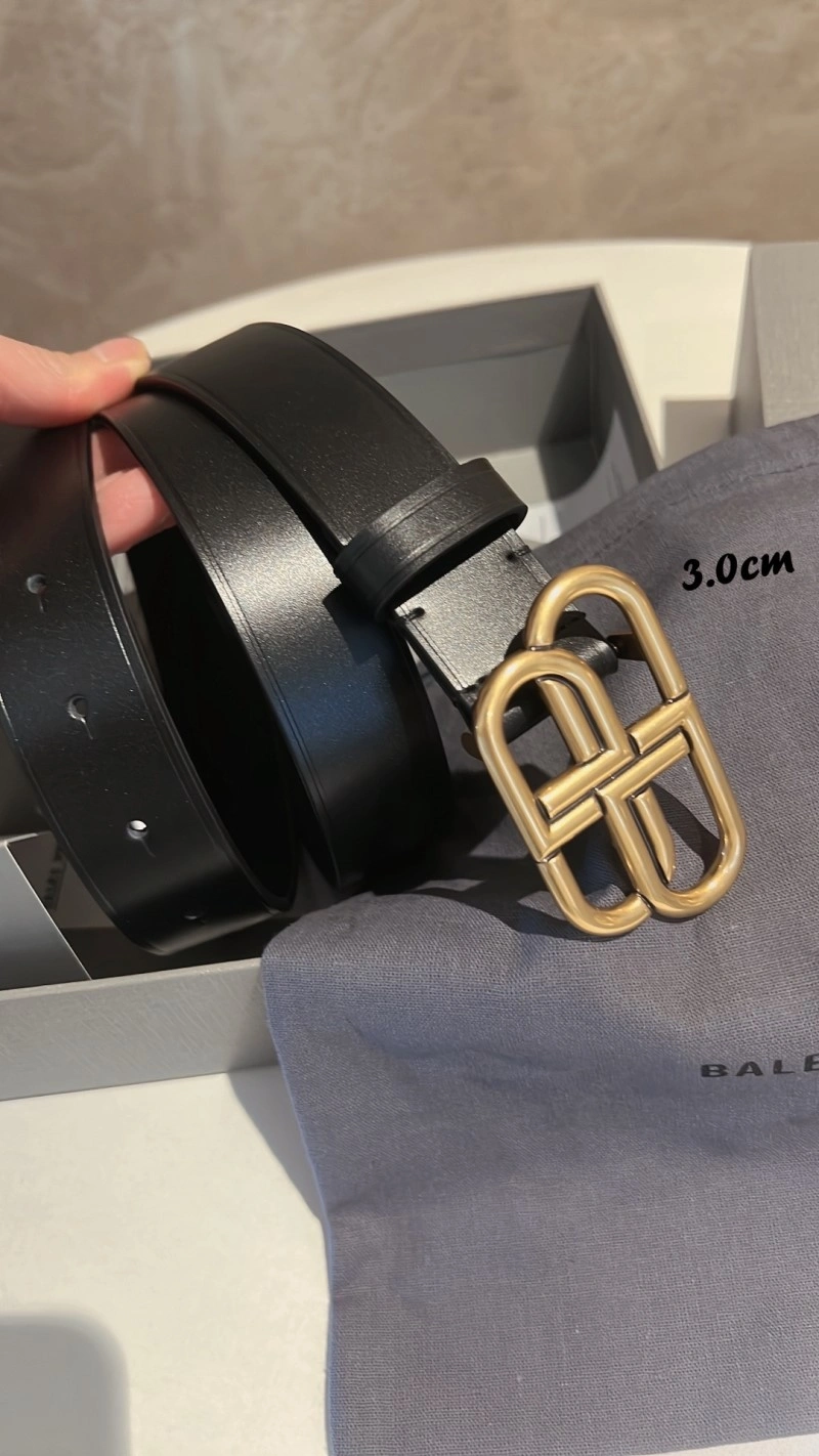 Accurate model Balenciaga Belts