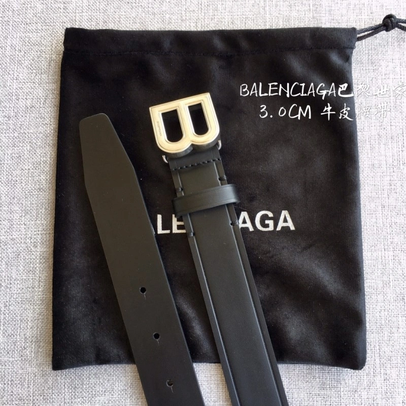 Low-cost Balenciaga Belts