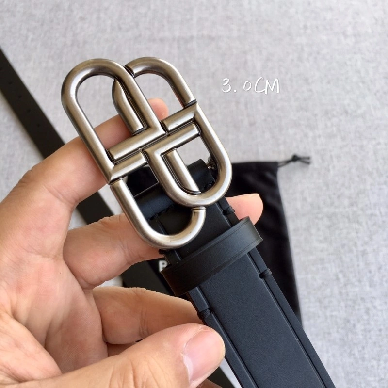 Low-cost Balenciaga Belts