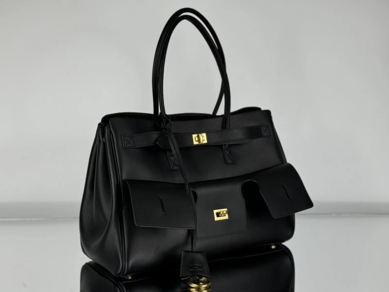 Mirror quality Balenciaga Black Gold Bel-Air Oversized Minimalist Calfskin Bag