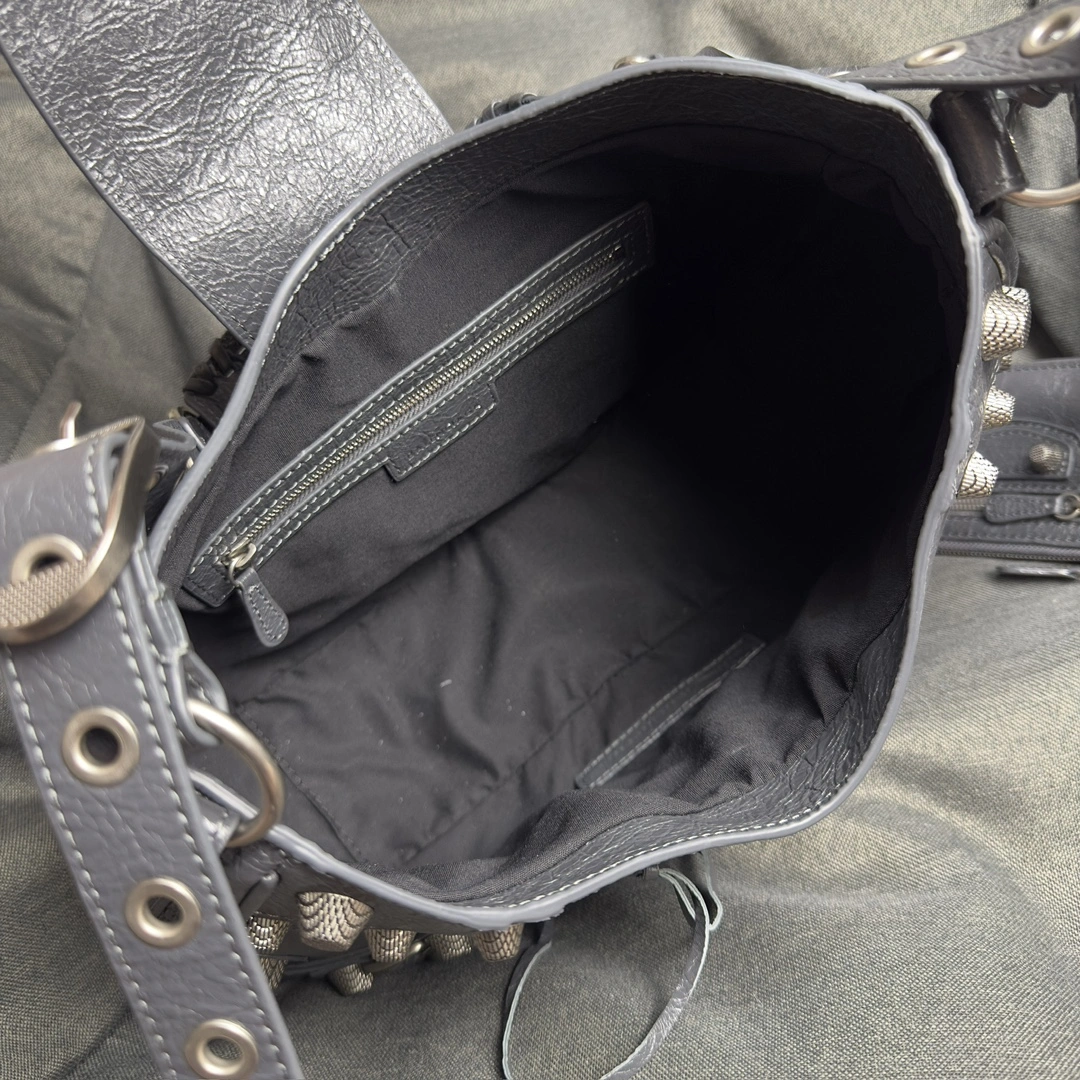 Inexpensive Balenciaga Black Le Cagole Half-Moon Underarm Bag in Lambskin