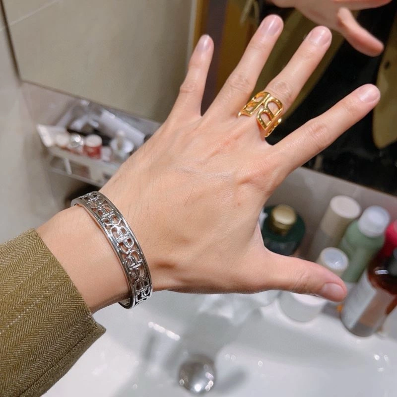 1:1 copy Balenciaga Bracelets