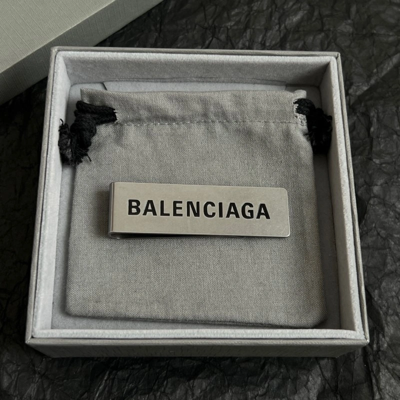 Real Balenciaga Brooches