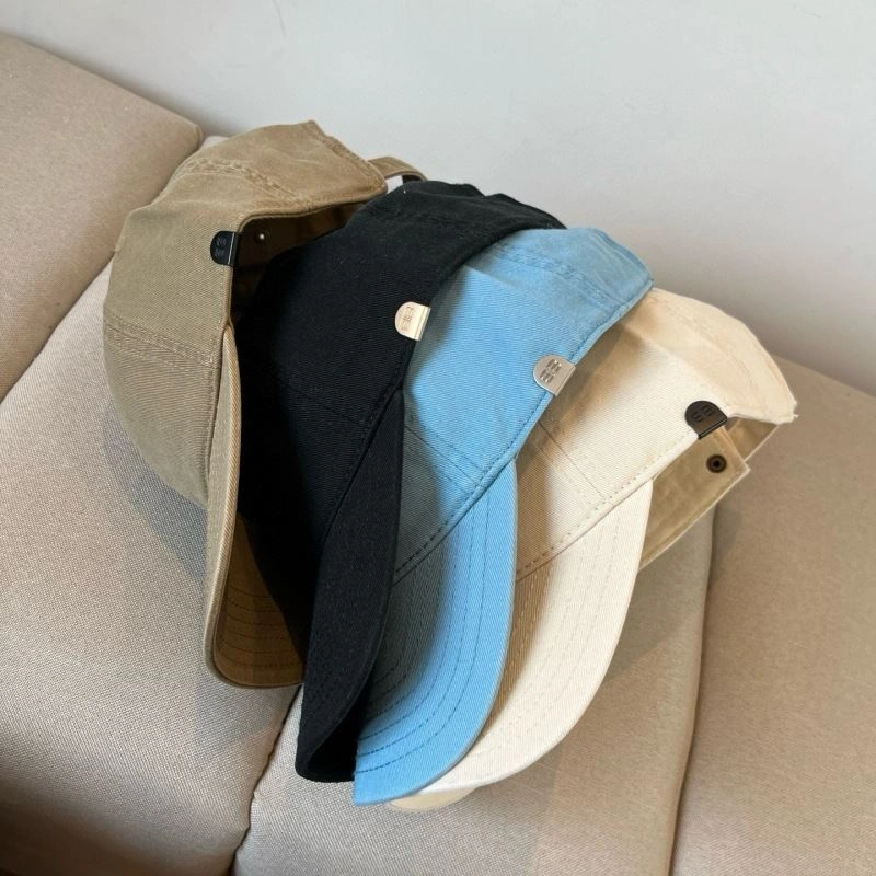 Value-priced Balenciaga Caps