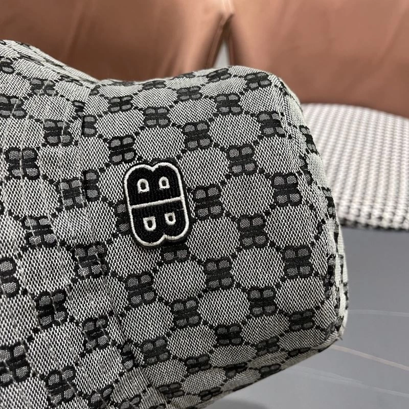 1:1 copy Balenciaga Caps