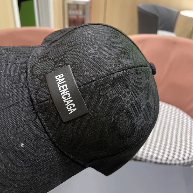 Bargain Balenciaga Caps