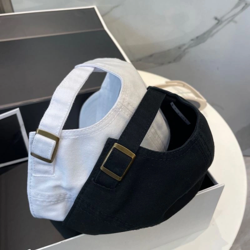 Low-cost Balenciaga Caps
