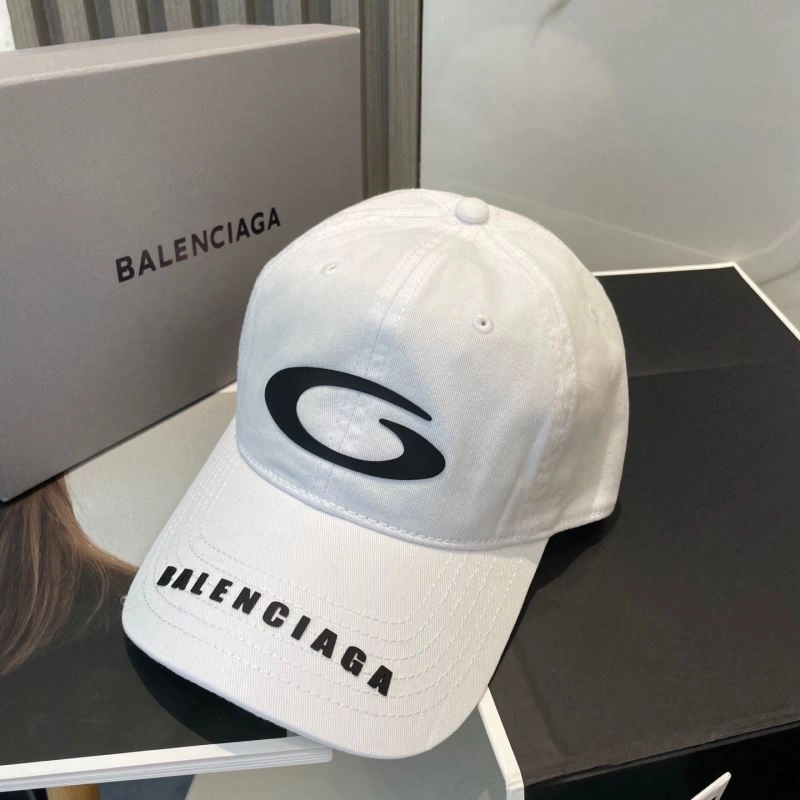 Low-cost Balenciaga Caps