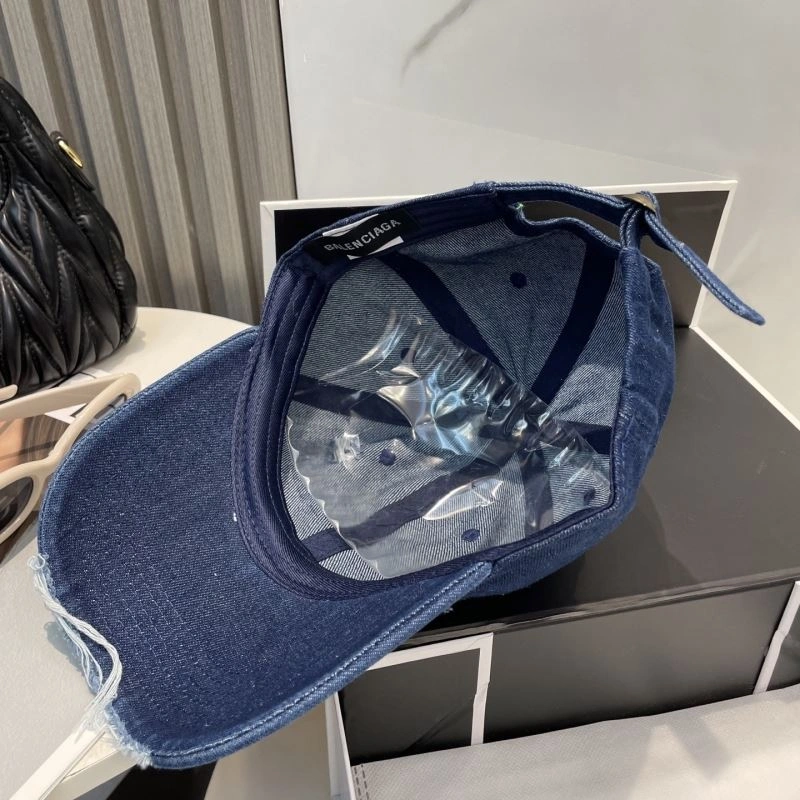 Discounted Balenciaga Caps