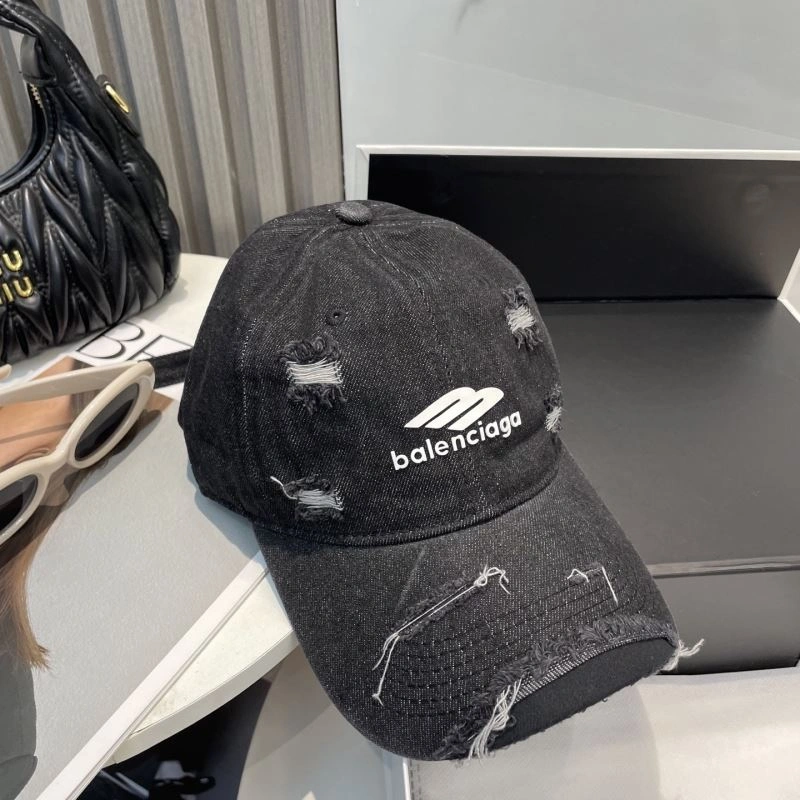 Exact replica Balenciaga Caps