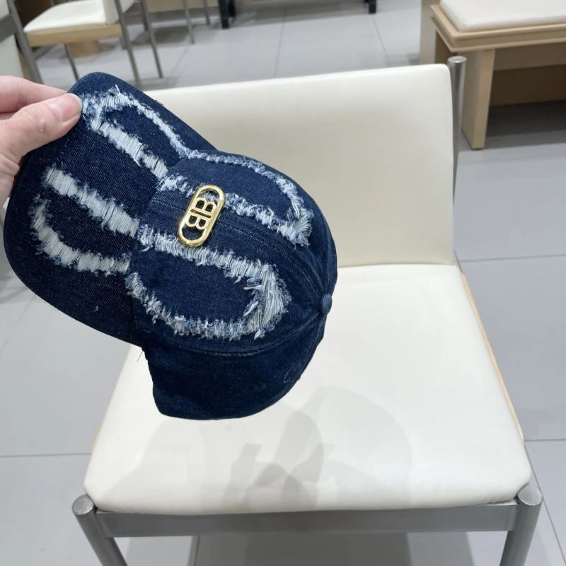 Value-priced Balenciaga Caps