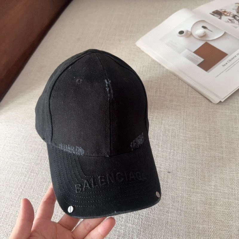 Discounted Balenciaga Caps