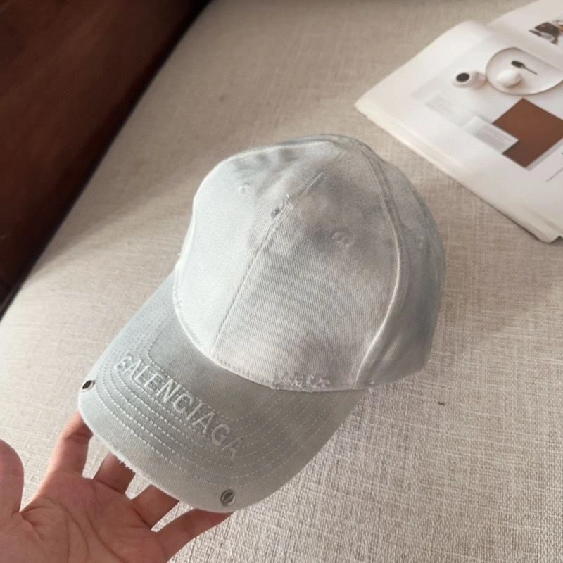 Factory-made Balenciaga Caps
