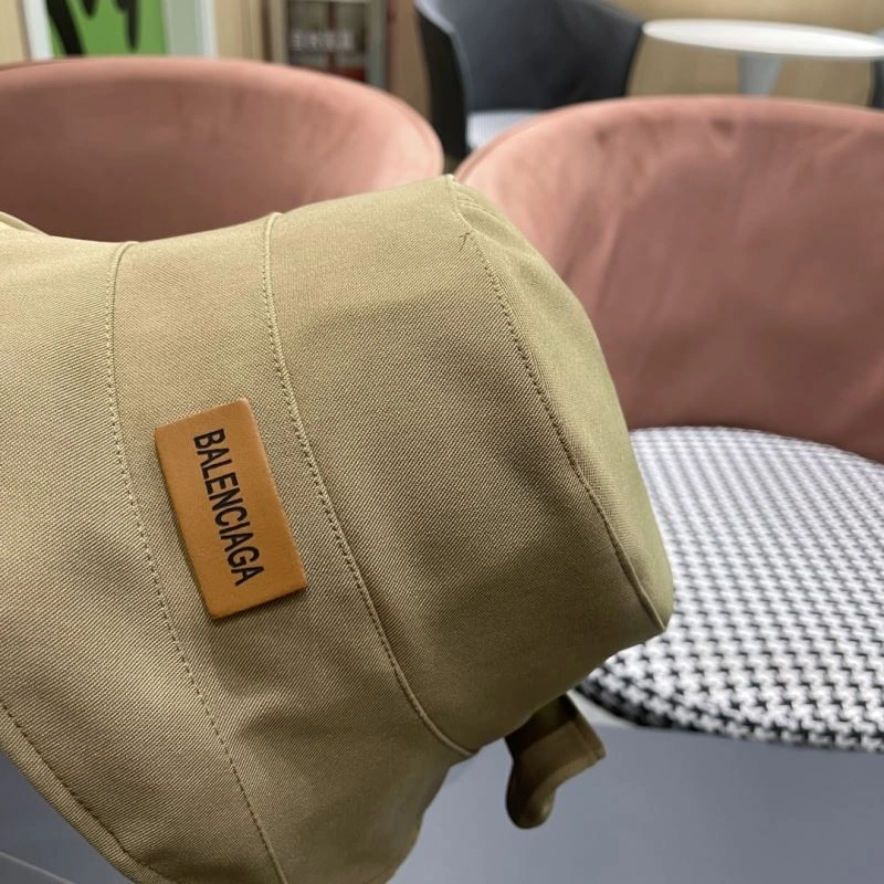 Discounted Balenciaga Caps