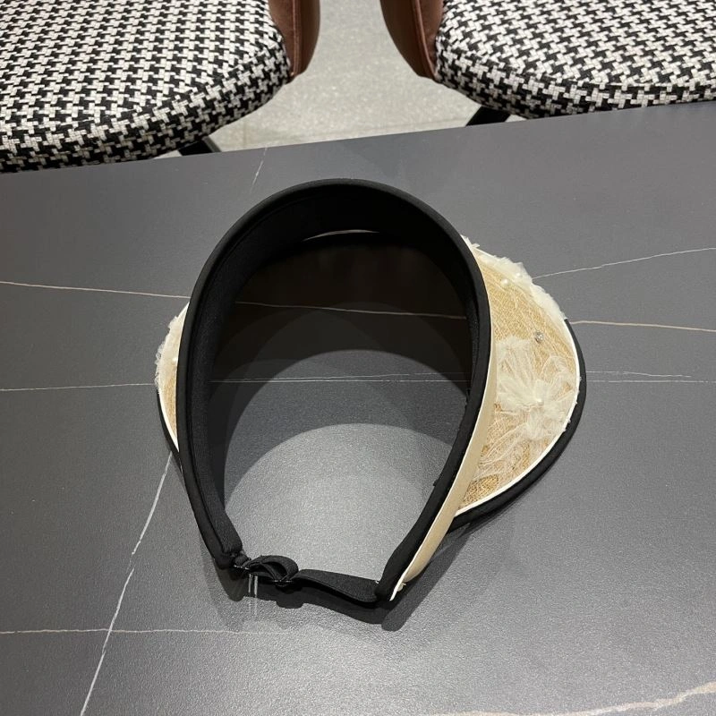 Value-priced Balenciaga Caps