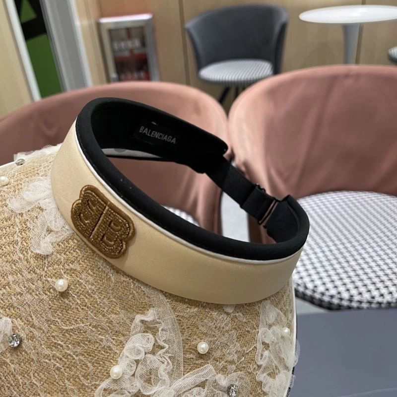 Value-priced Balenciaga Caps