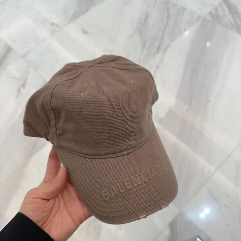 Bargain Balenciaga Caps