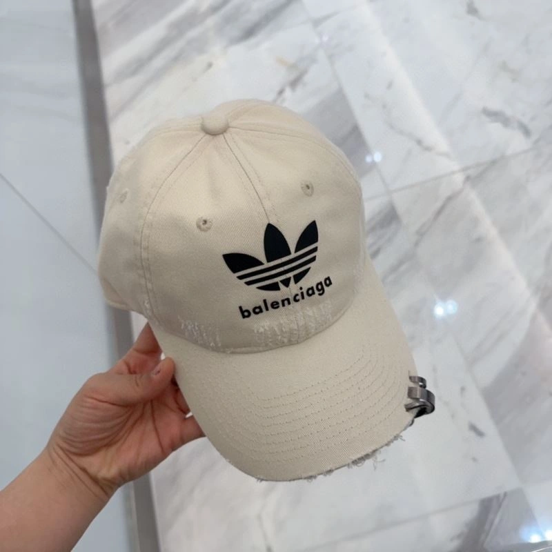 Cut-rate Balenciaga Caps
