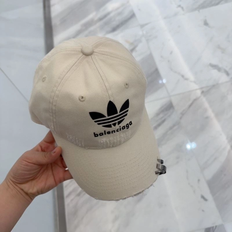 Cut-rate Balenciaga Caps