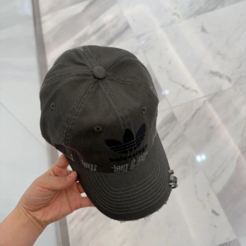 Value-priced Balenciaga Caps