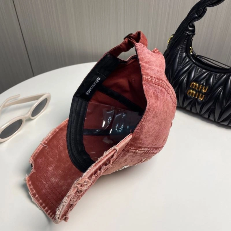 Brand-original Balenciaga Caps