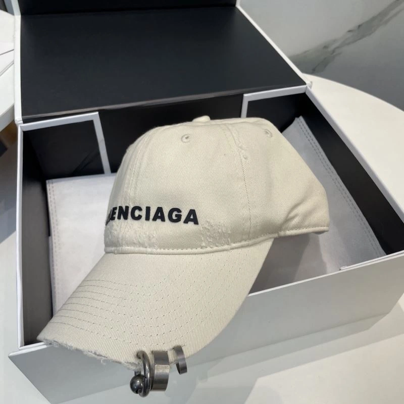 Bargain Balenciaga Caps