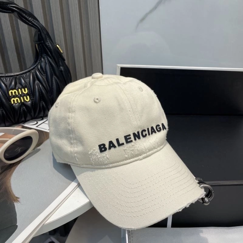 Bargain Balenciaga Caps