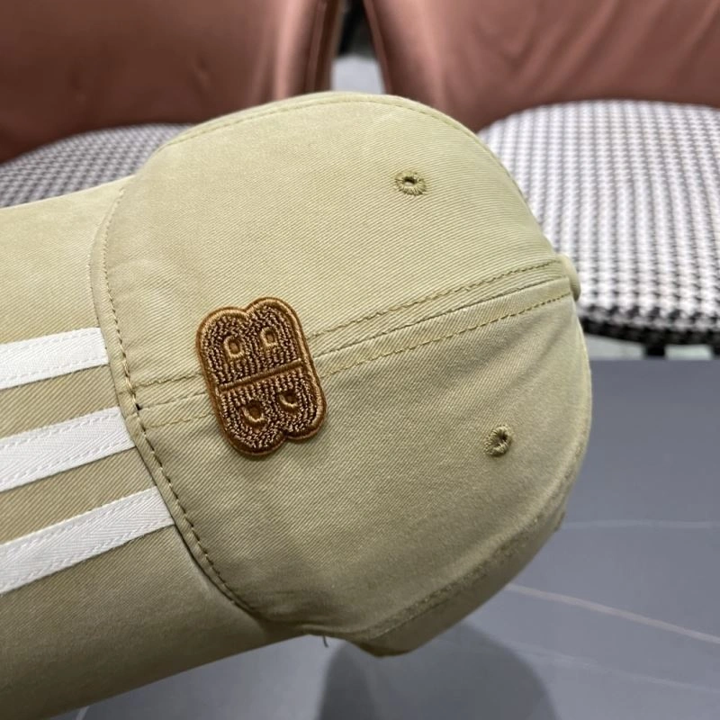 Factory-made Balenciaga Caps