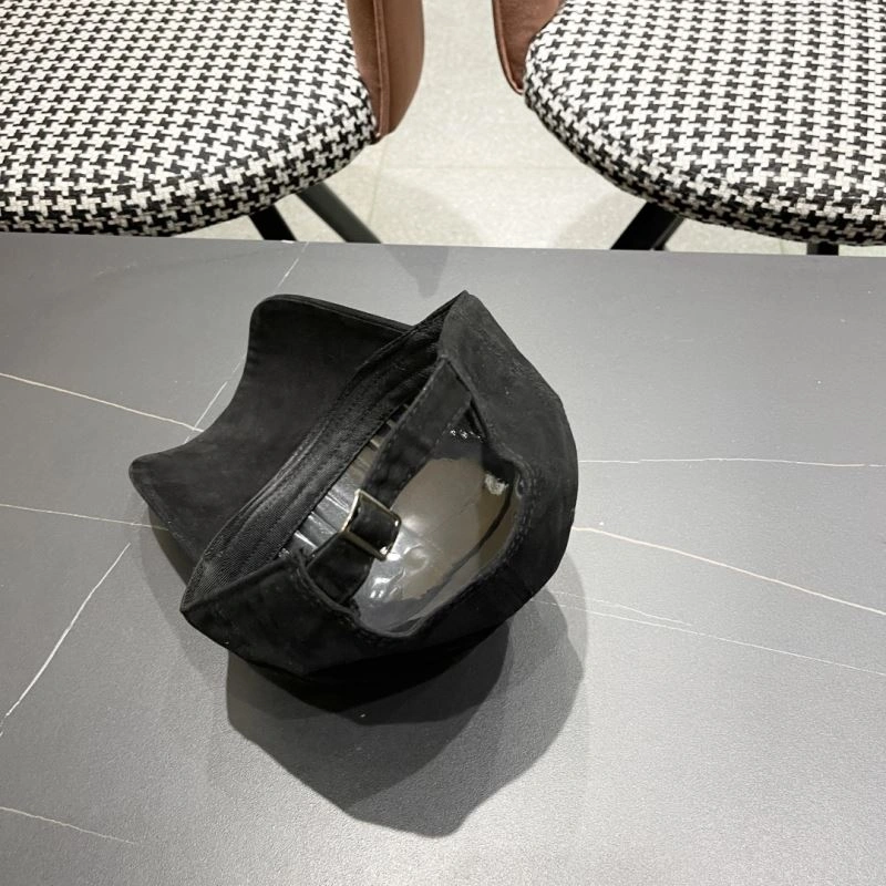 Low-cost Balenciaga Caps