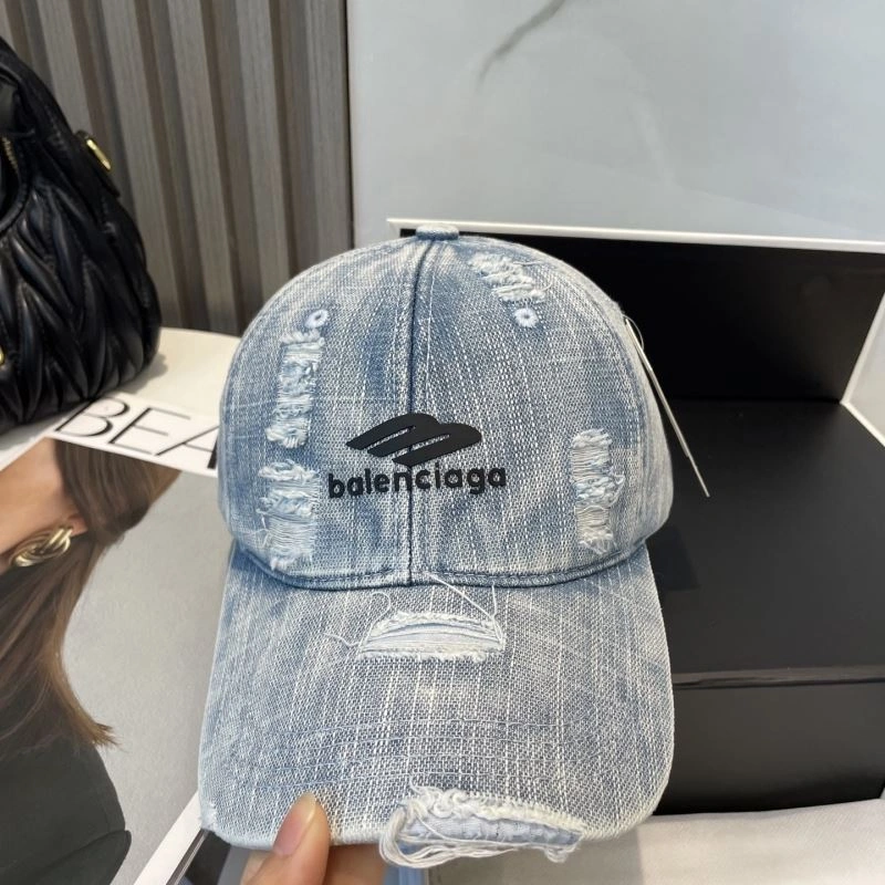 Exact replica Balenciaga Caps