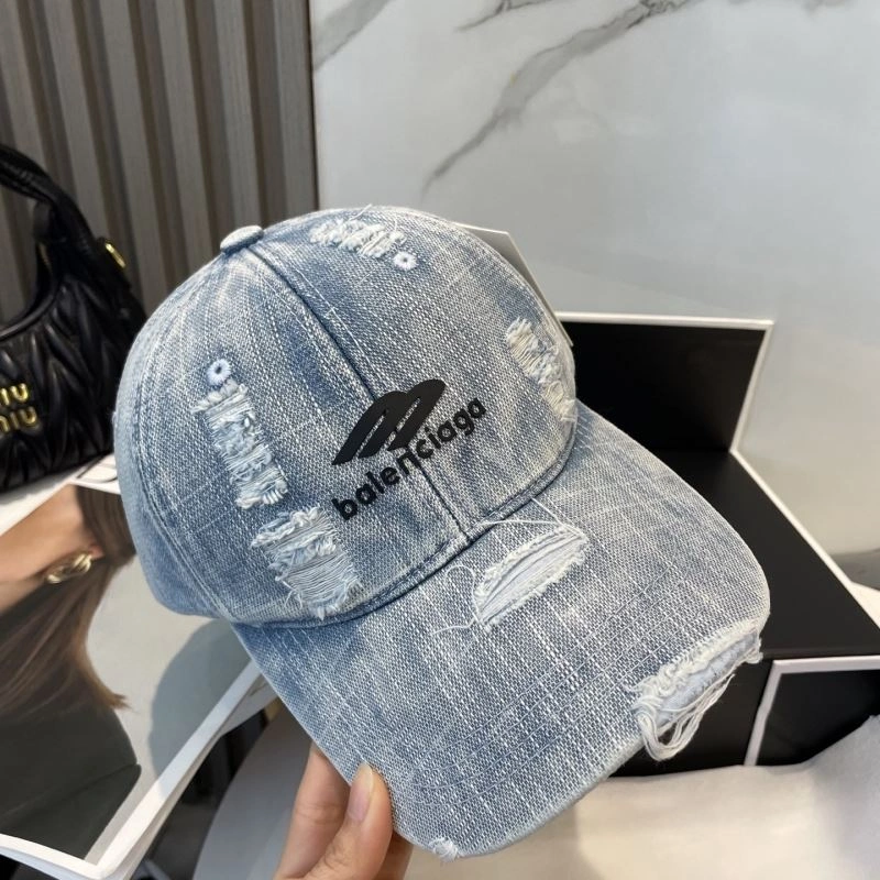 Exact replica Balenciaga Caps