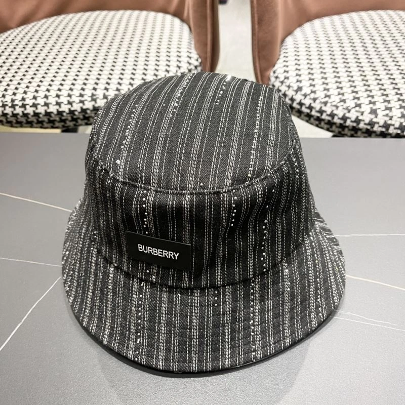 Bargain Balenciaga Caps